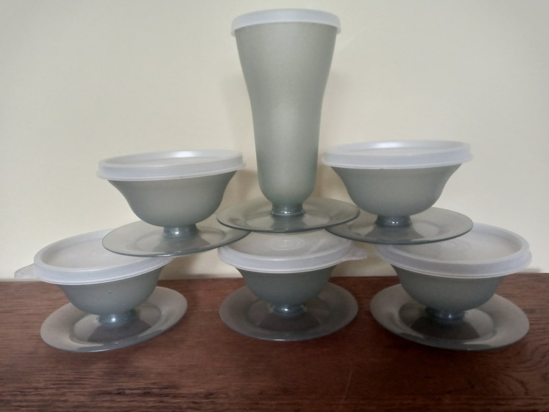 Vintage Tupperware Desert Parfait Cup Set. Dessert Cups W/ Lid, Camping ...