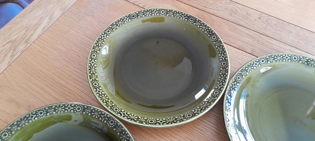 Vintage Celtic Connemara Plate. Celtic Design. Olive Green. Kilrush ...