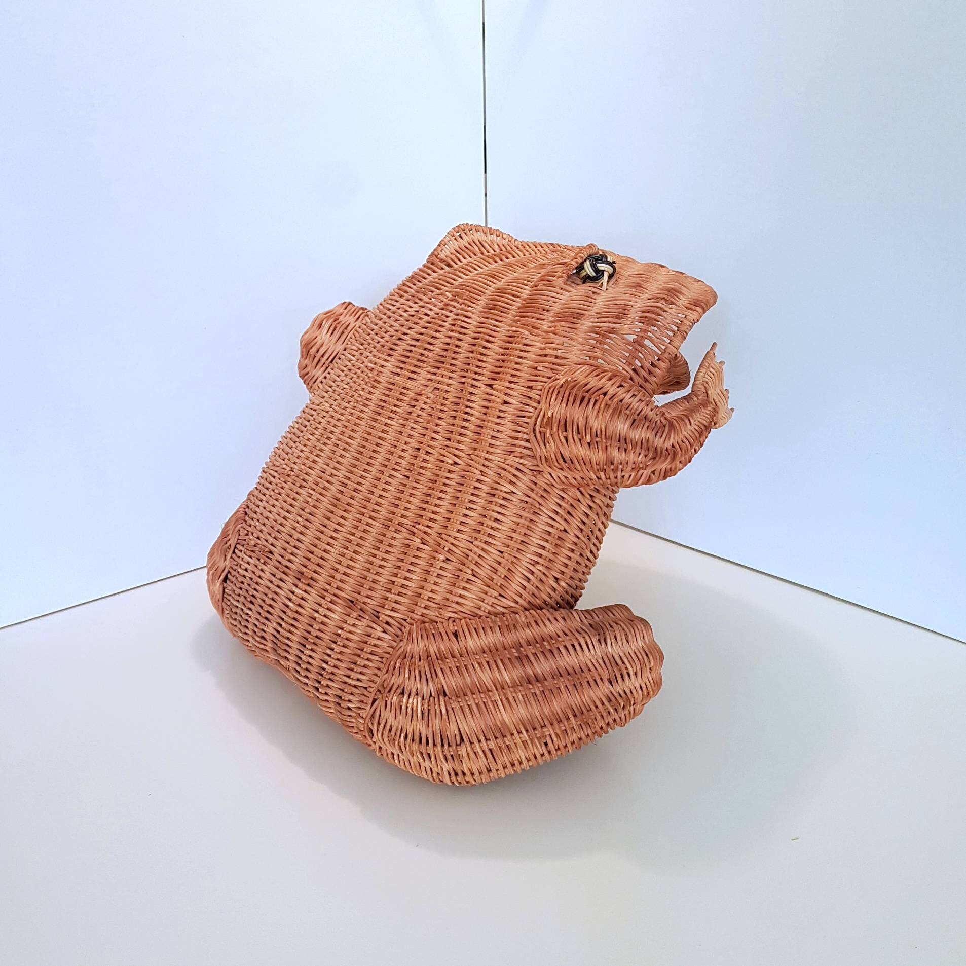 Rattan Frog Magazine/newspaper Owner - Etsy Ireland