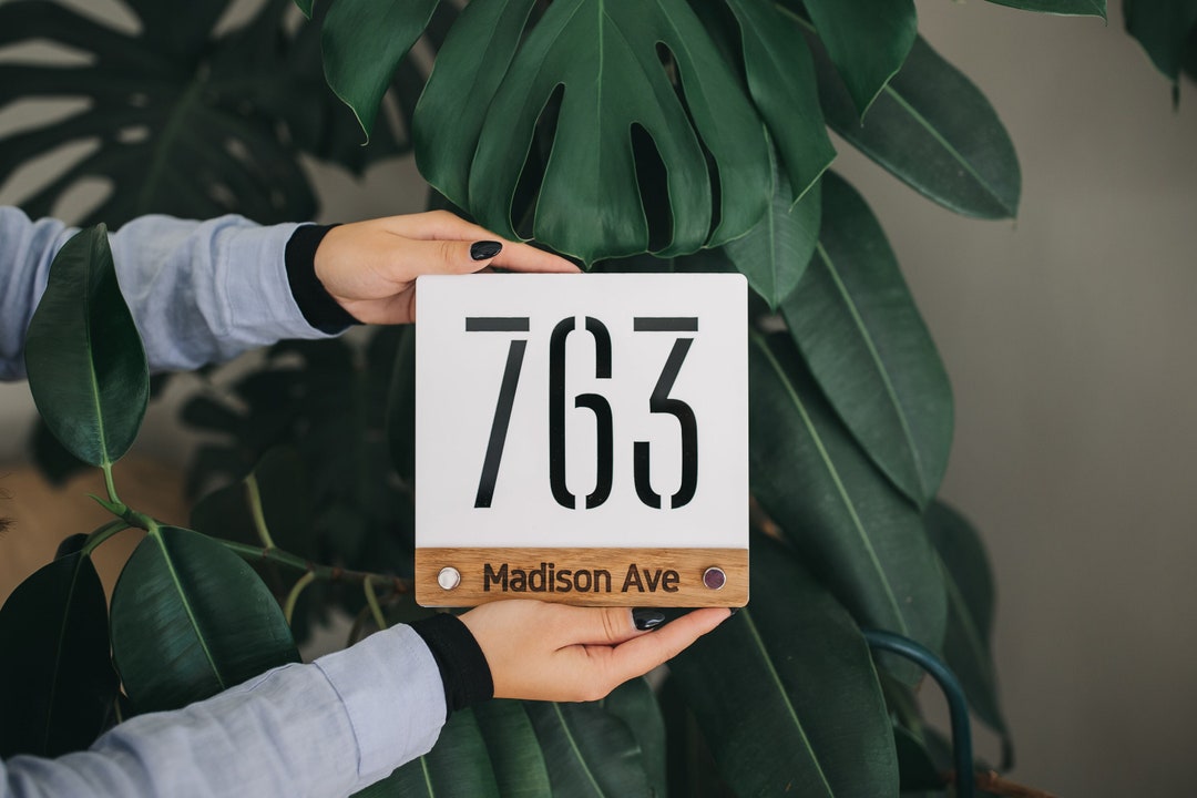 White House Number Sign Square, Contemporary House Numbers Sign 3d ...