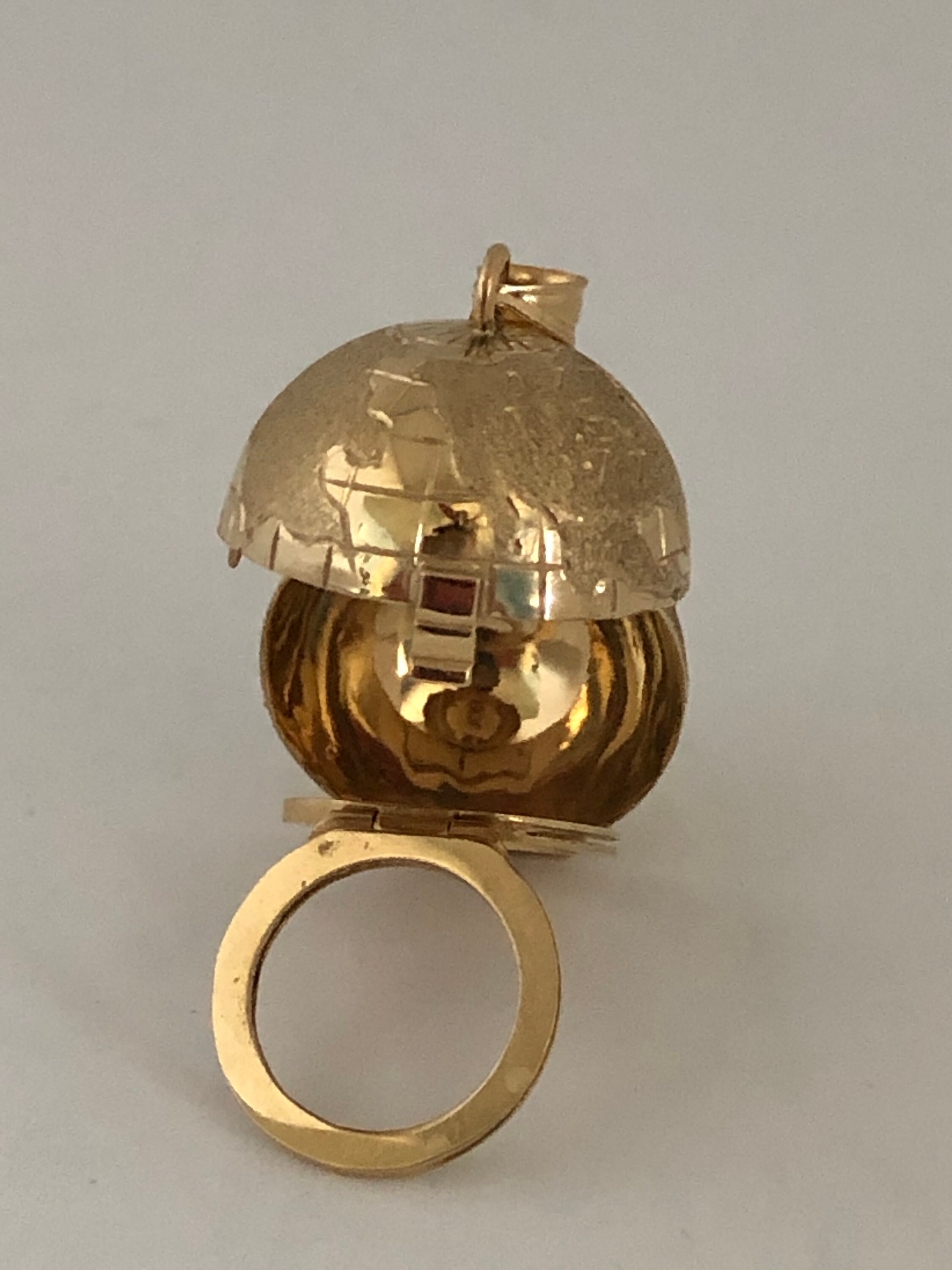 Vintage 14K Gold Ball Locket With Hand Engraved Map - Etsy