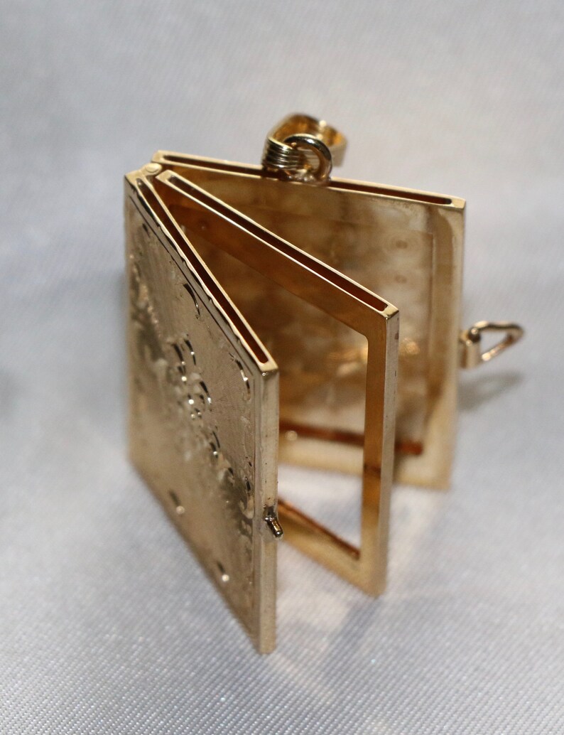 14K Gold Medium Rectangle Locket - Etsy