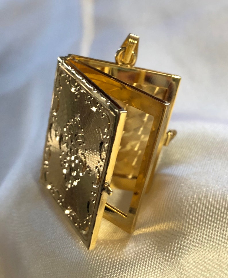 14K Gold Medium Rectangle Locket - Etsy