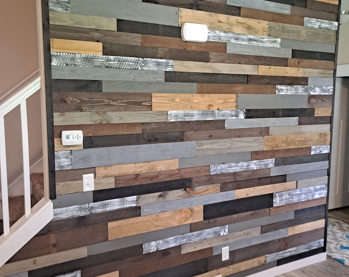 Rough Cut Hard Wood Lumber Planks for Rustic Accent Walls, Modern ...