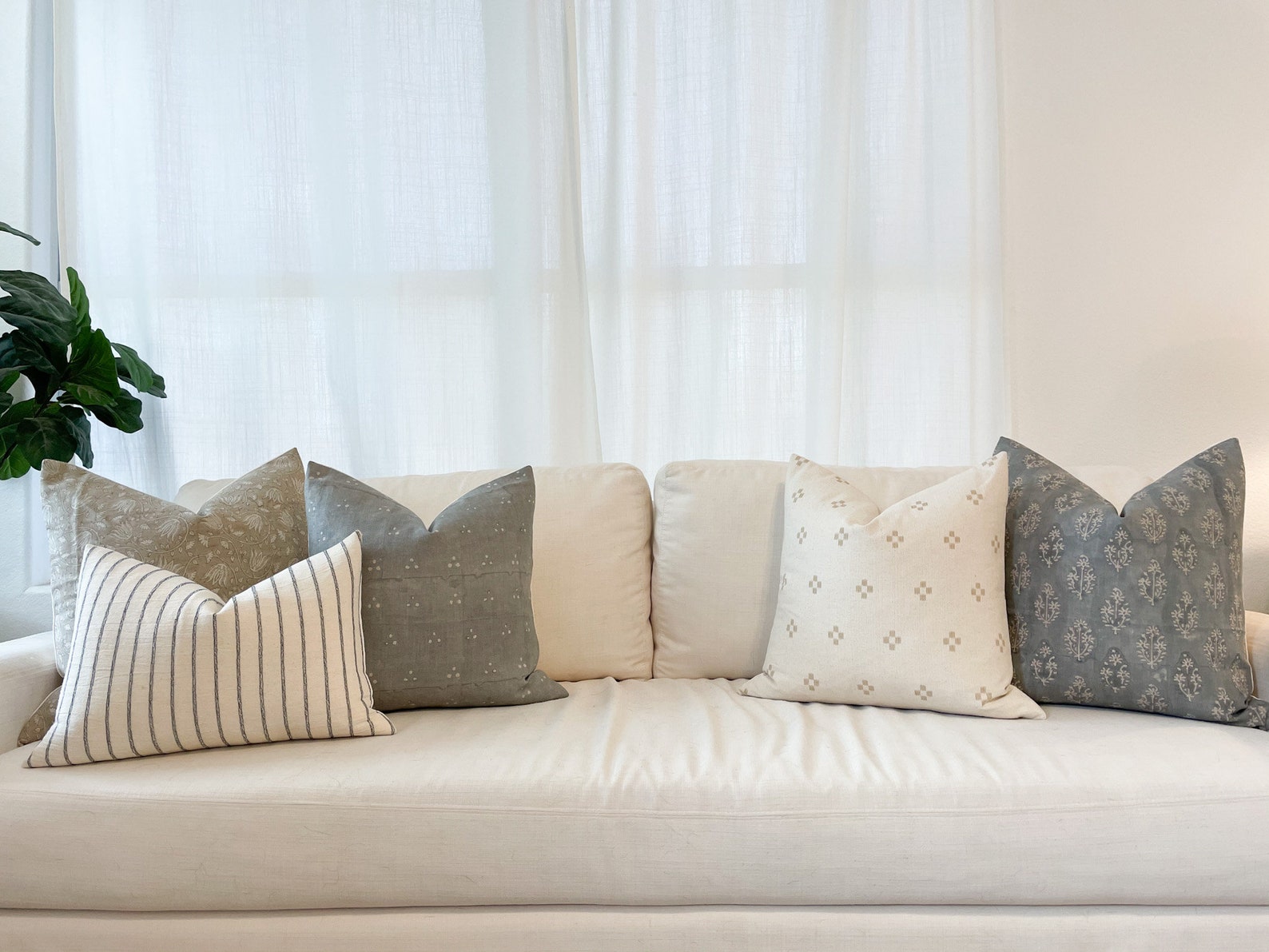 Waverly Pillow Combo| Designer Pillow Covers| Sofa Pillow Combination ...