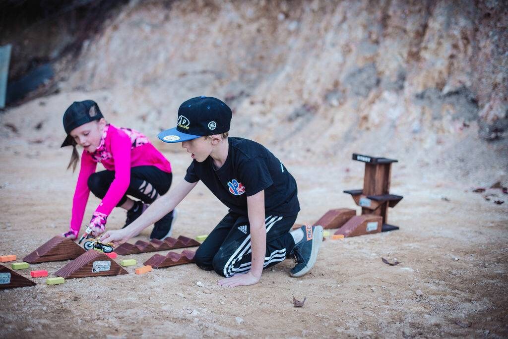 Dirtbike Straight Rhythm Track, Motocross Track, Supercross Track ...