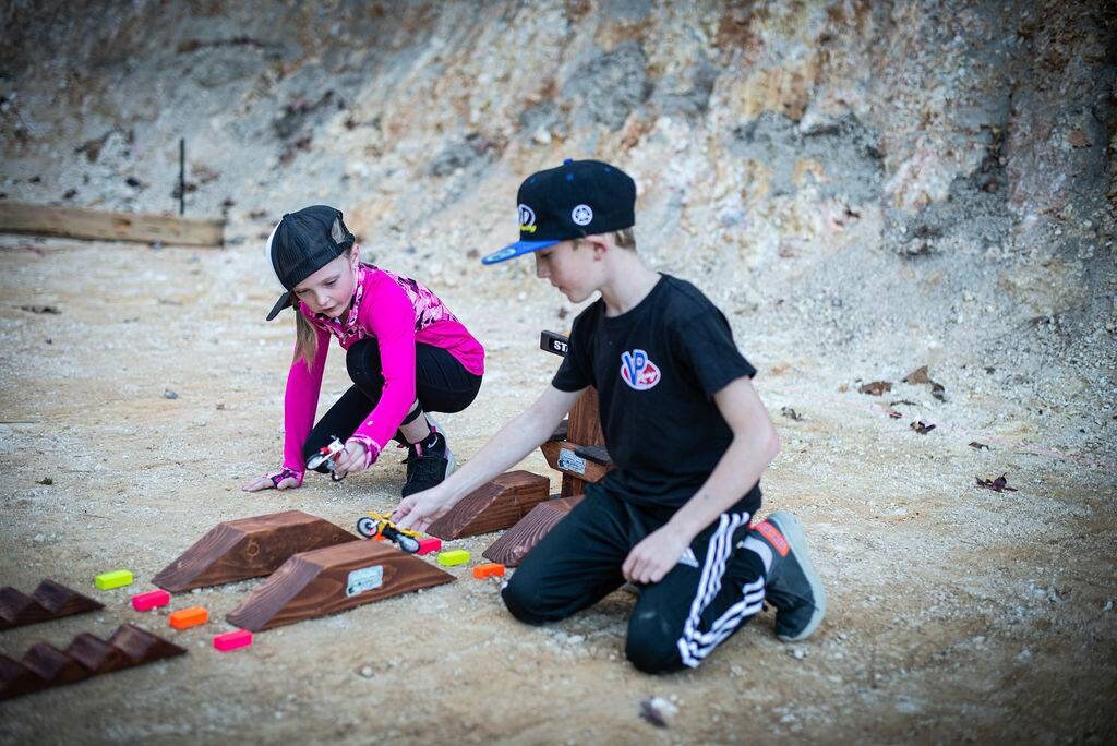 Dirtbike Straight Rhythm Track, Motocross Track, Supercross Track ...