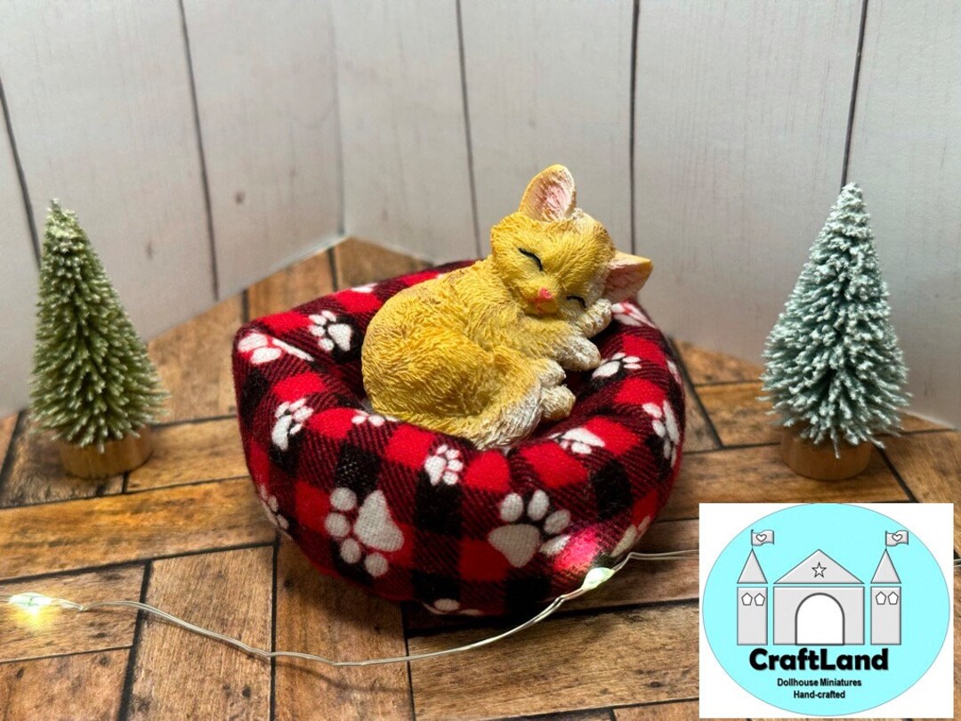 Miniature Dollhouse Pet Bed (dog or Cat) Christmas, Scale 1:12 - Etsy