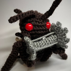 Lethal Company Hoarding Bug Crochet Plushie Loot Bug Amigurumi Video ...