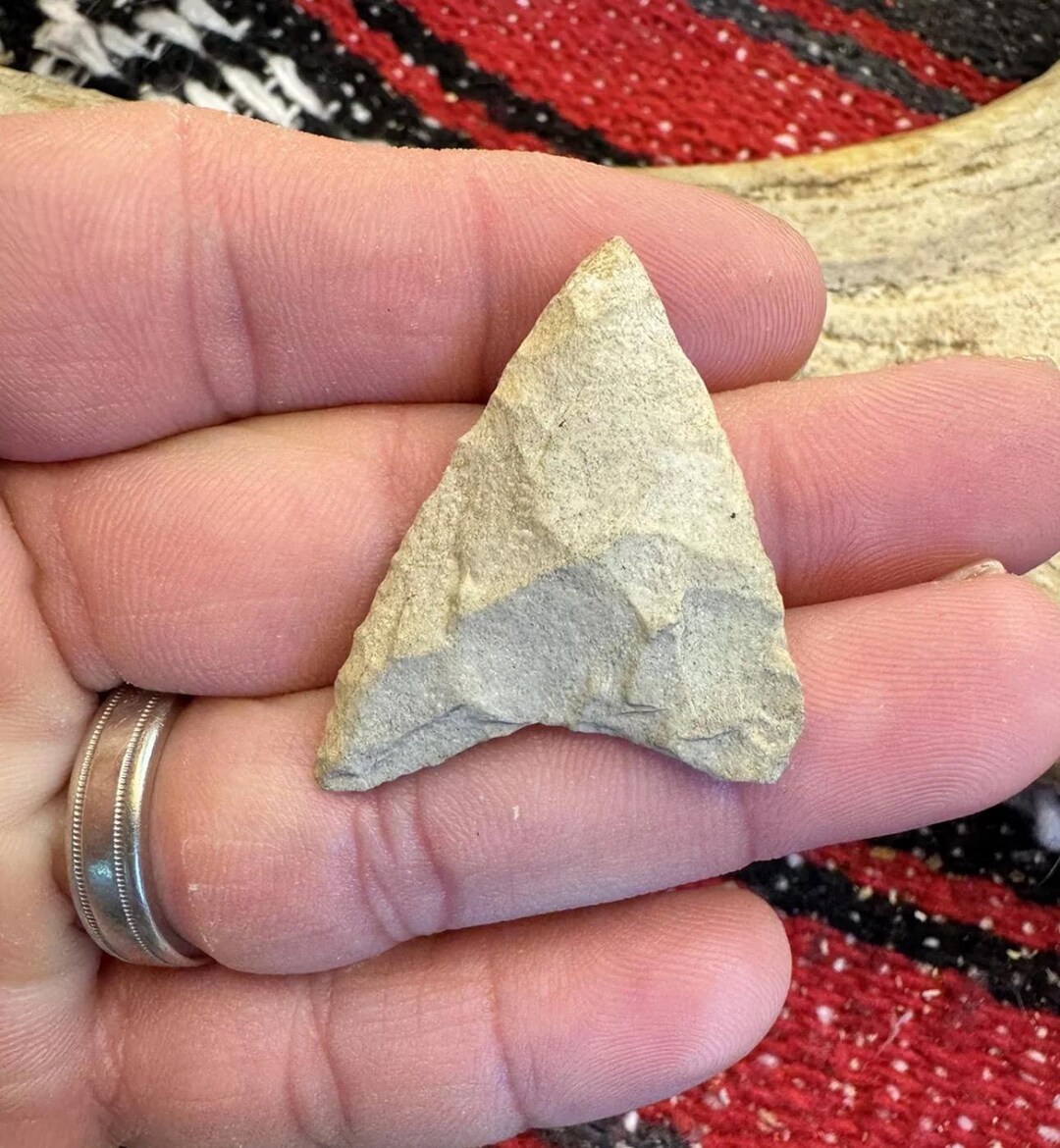Woodland Period Triangular Arrowhead Found in Ash County North Carolina ...