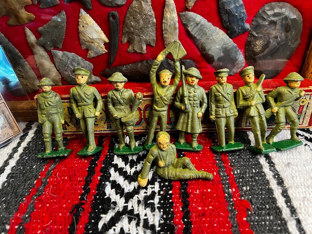A Group of 9 Metal Soldiers From the 1940s. - Etsy