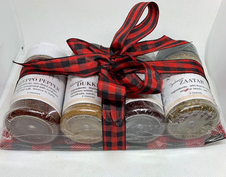 AUTHENTIC Middle Eastern Spice Set: Zaatar, Aleppo Pepper, Sumac and ...