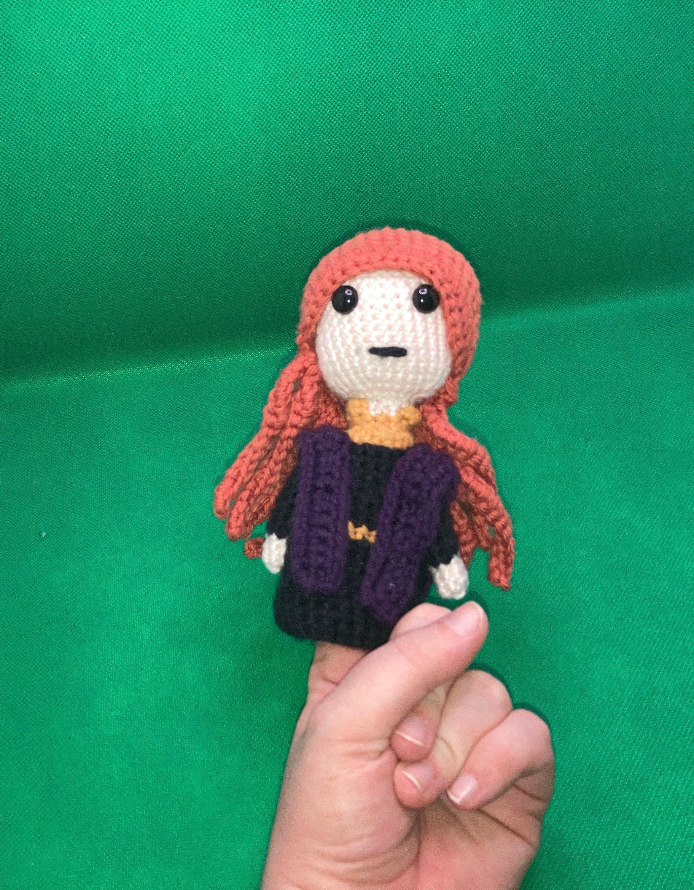 Anna Finger Puppet - Etsy