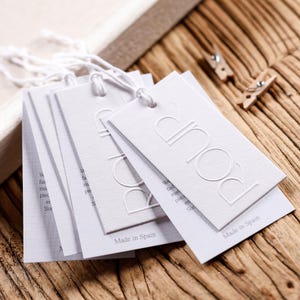 White Swing Tags Custom Logo 500pcs White Clothing Hang Tags Price Tags ...