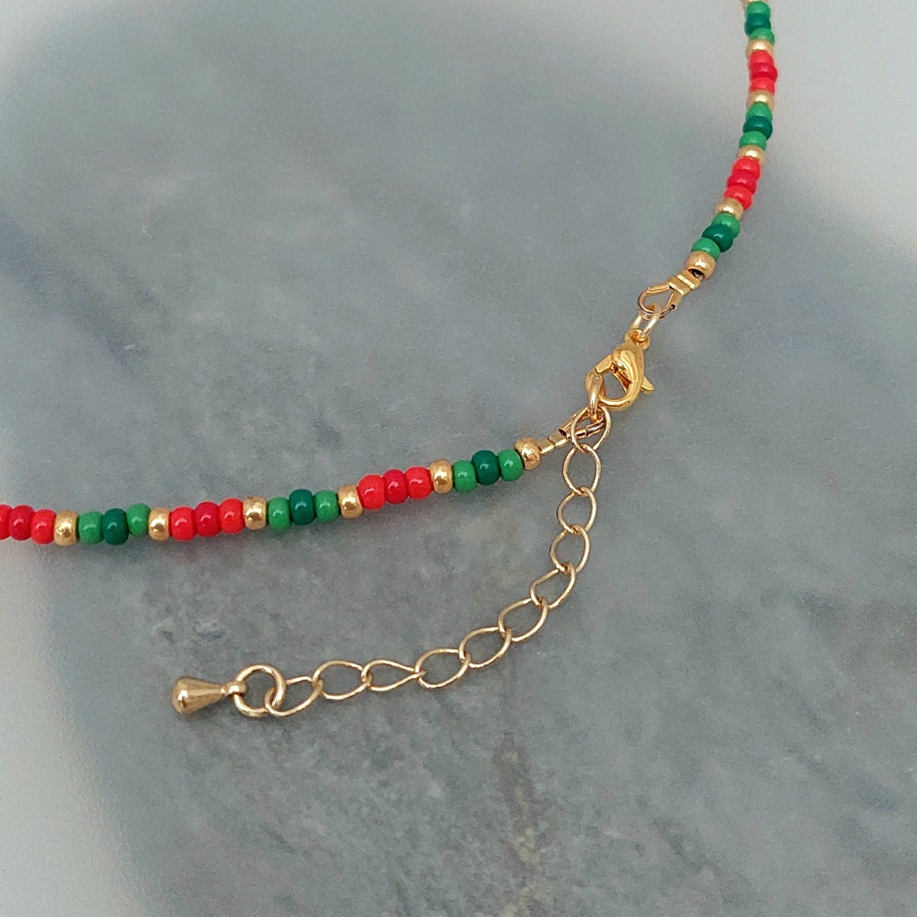 Christmas Seed Bead Necklace - Handmade Red Green Gold Bead Necklace ...