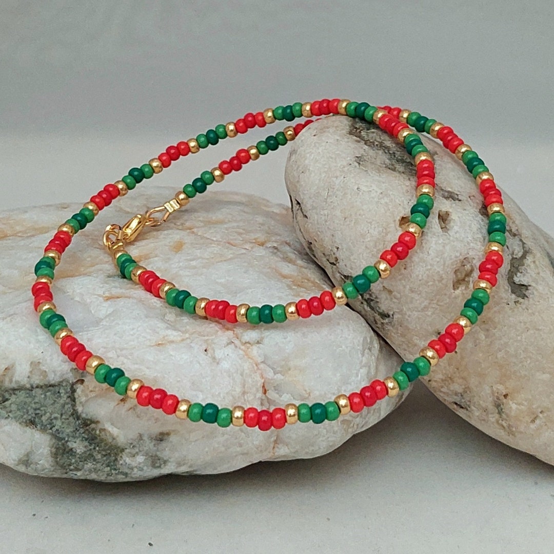 Christmas Seed Bead Necklace - Handmade Red Green Gold Bead Necklace ...
