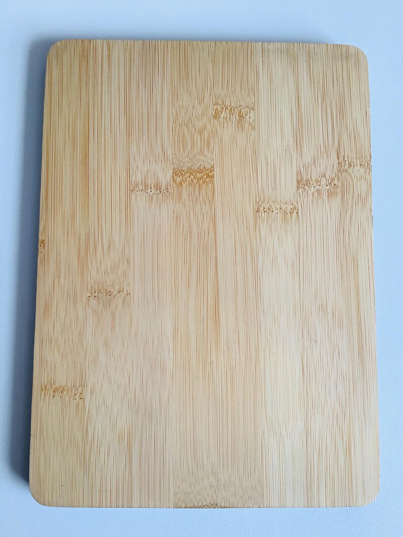 Pyrography Red Kite Bamboo Cutting Board – Hand Burnt Charcuterie ...