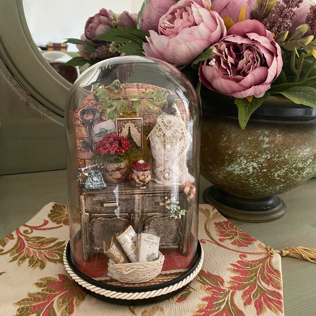 3D Miniature in Glass Dome Gift Idea Entirely by Hand - Etsy