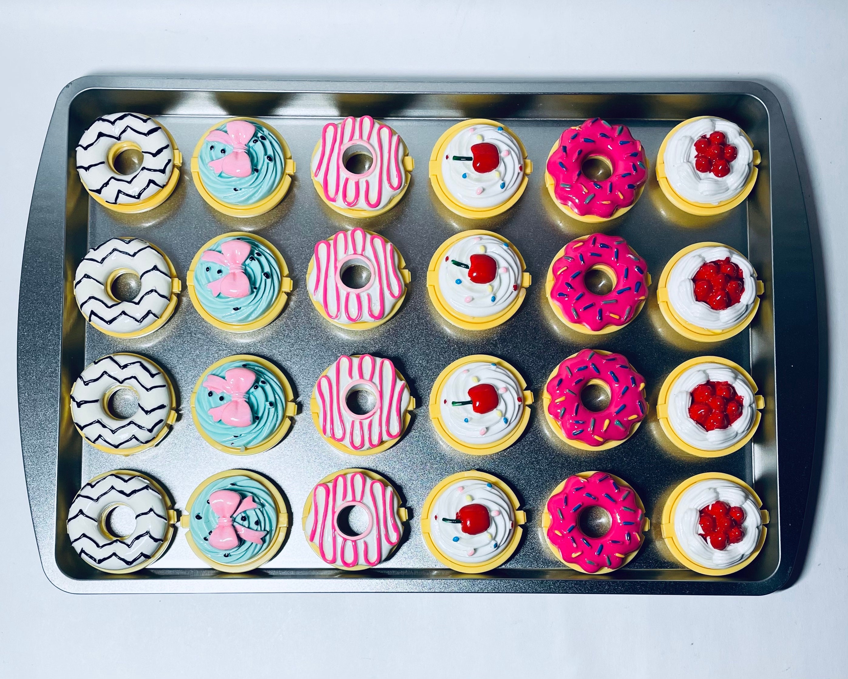 Paddywaxx Pastries DAINTY DONUTS Super Sticky PWSS - Etsy