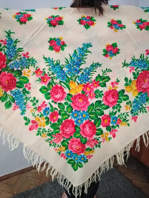 Ancient white shawl, Ukrainian shawl, vintage shawl, … - Gem
