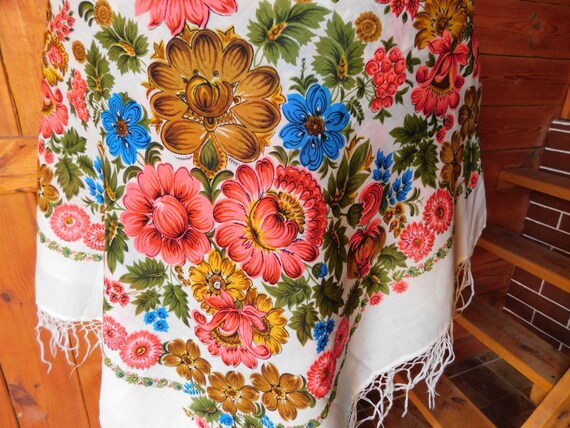 Ancient white shawl, Ukrainian shawl, vintage shawl, … - Gem