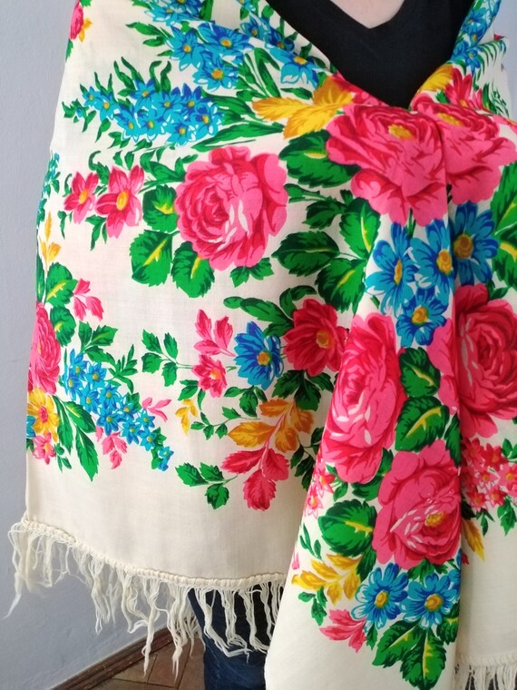 Ancient white shawl, Ukrainian shawl, vintage shawl, … - Gem