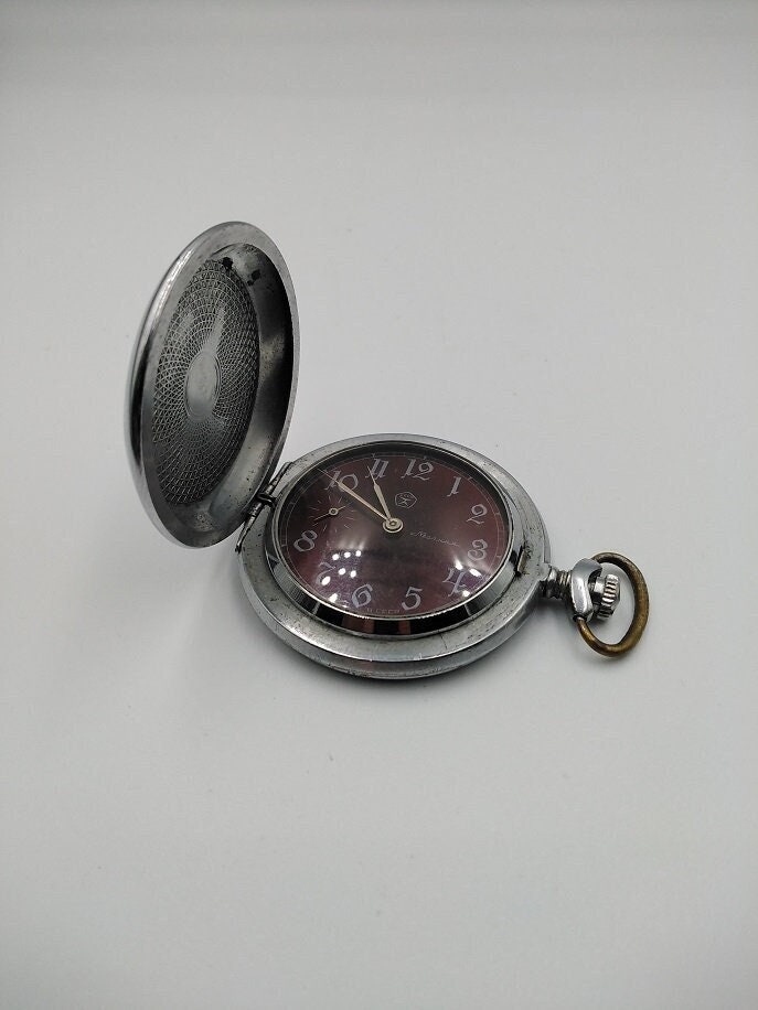 Soviet Pocket Watch Vintsge Pocket Watch USSR MOLNIJA - Etsy