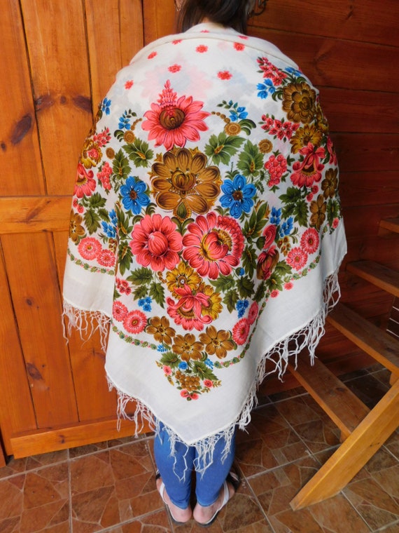 Ancient white shawl, Ukrainian shawl, vintage shawl, … - Gem