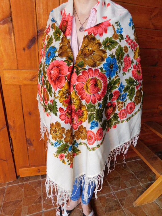 Ancient white shawl, Ukrainian shawl, vintage shawl, … - Gem