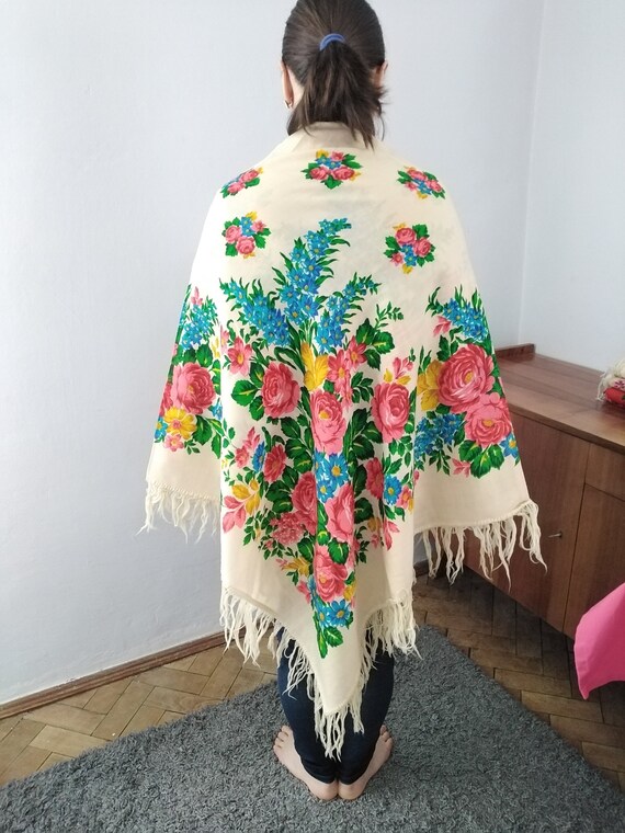 Ancient white shawl, Ukrainian shawl, vintage shawl, … - Gem