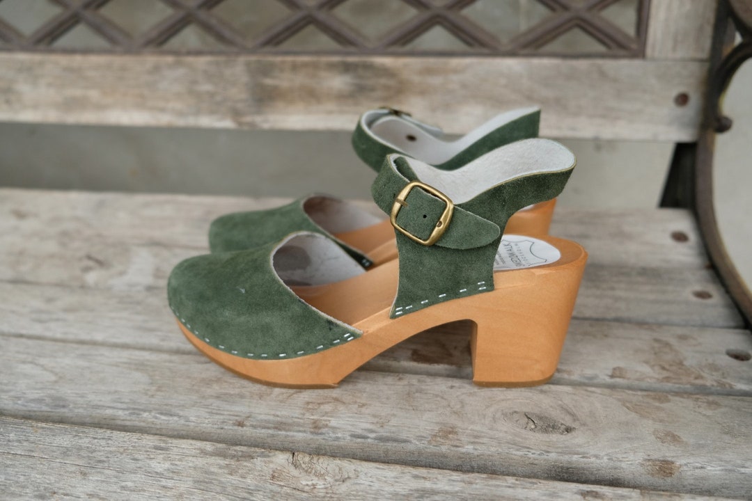 Swedish Clogs - ESTELLE Suede GREEN - Sandals Moccasins Wooden Women ...