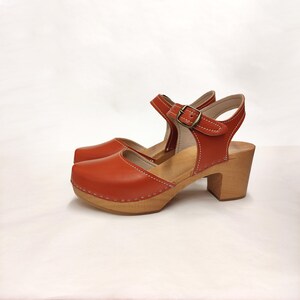 Vegan Swedish Clogs ESTELLE Handmade Clogs, Vegan Leather, Honey Vegan ...