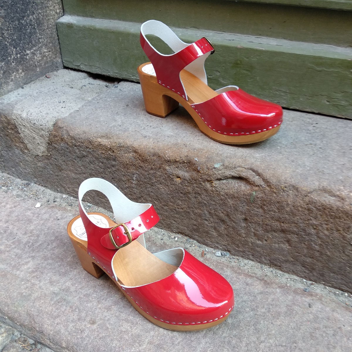 Swedish Clogs - ESTELLE Red - Sandals Moccasins Wooden Women ...