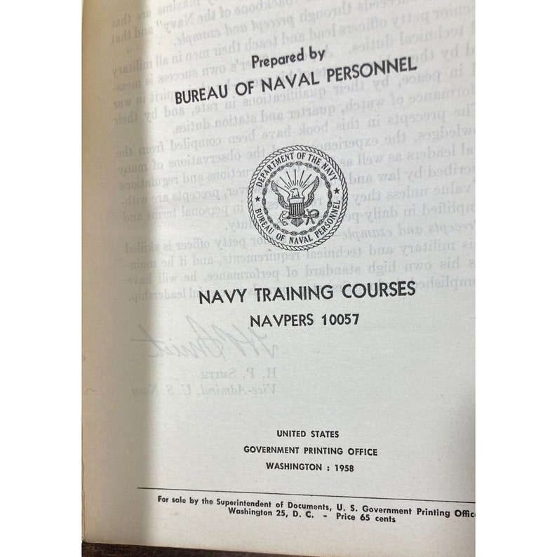 Vintage 1958 US Navy Military Requirement PETTY OFFICER 1 & C Book ...