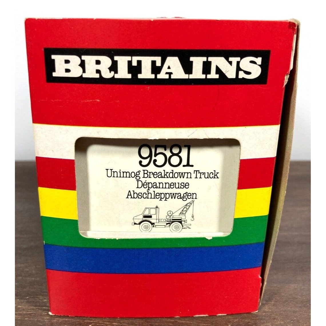 Vintage Britains UNIMOG Breakdown Tow TRUCK 9581 Mercedes Benz 1980 NOB ...