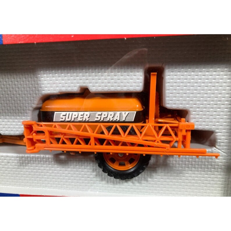 Vintage Britains SUPER-SPRAY Tanker Tank Farm Implement #9537 ...