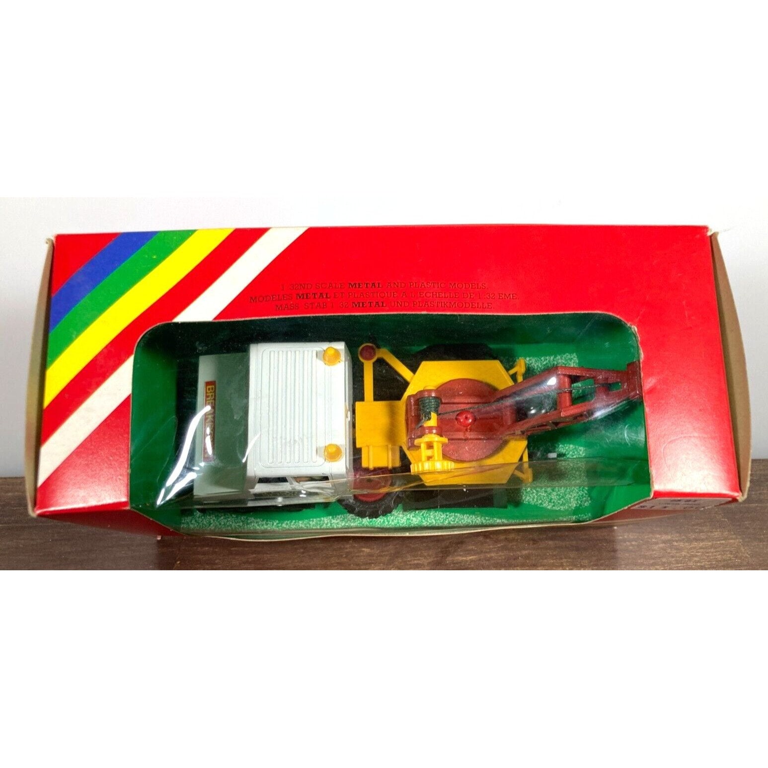 Vintage Britains UNIMOG Breakdown Tow TRUCK 9581 Mercedes Benz 1980 NOB ...