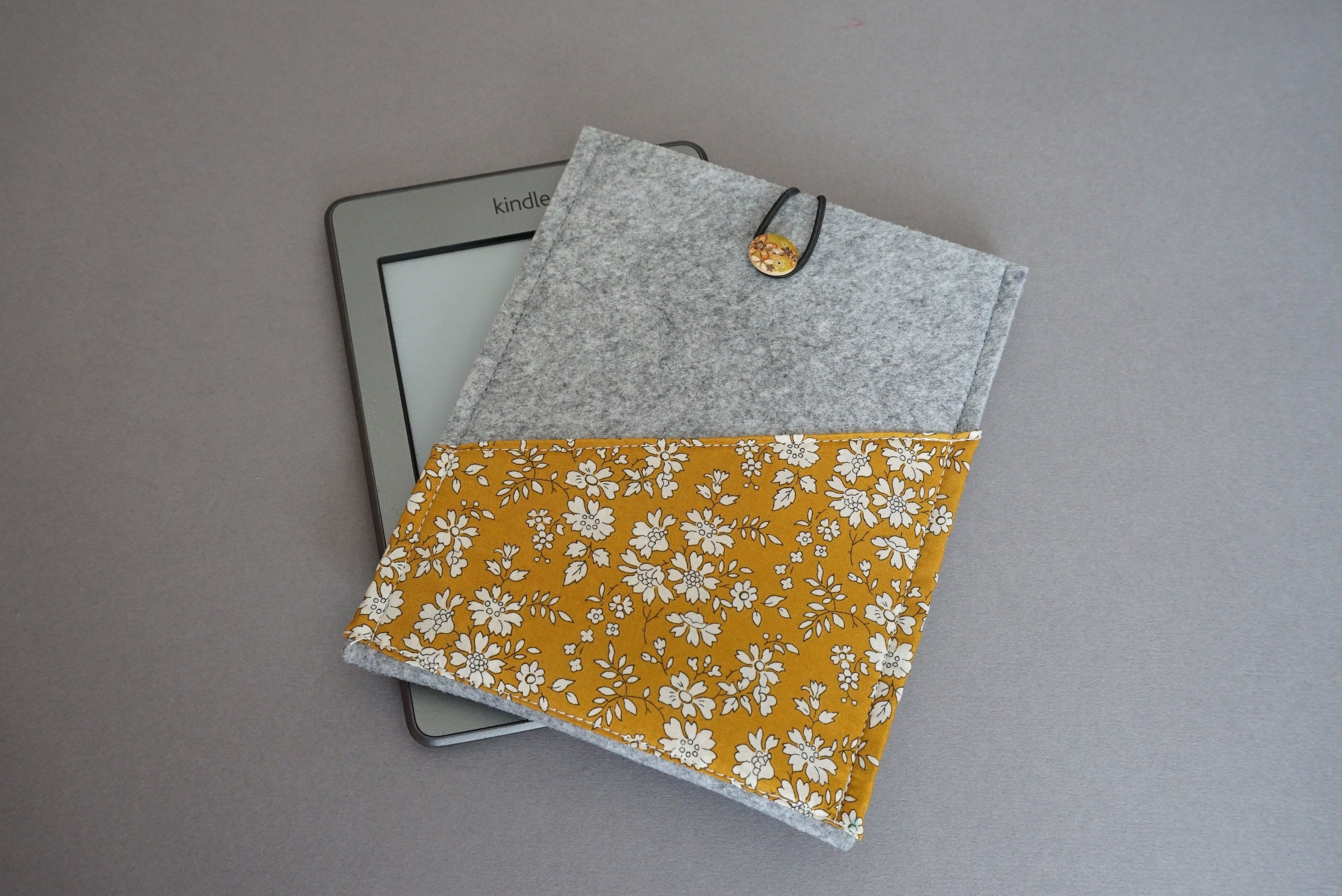 Felt Kindle Sleeve Grey Kindle Case Grey and Mustard Yellow - Etsy