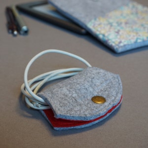 Felt Earphone Wrapper, Light Grey Cable Holder, Minimalist Organizer ...