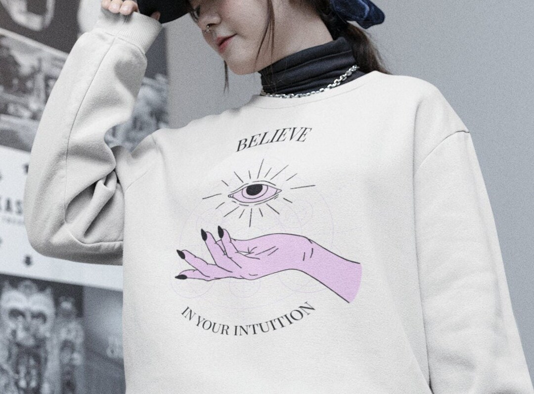Esoterik Tarot Sweatshirt Believe in your intuition Mystic tarot hoodie ...