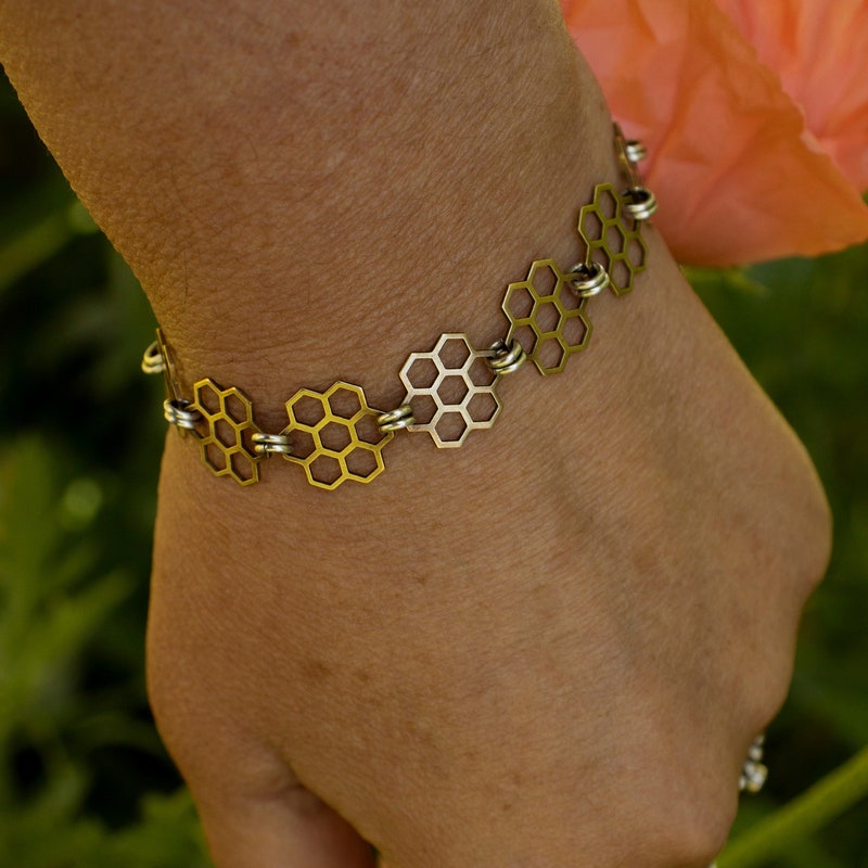 Bee Bracelet - Etsy