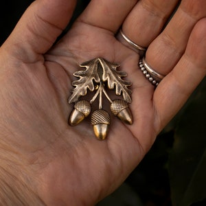 Acorn Brooch: Solid Brass Vintage Style Oak Leaf Lapel Pin - Etsy