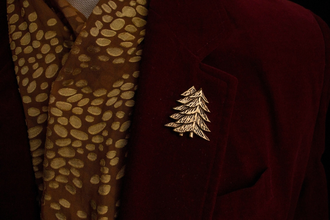 Tree Pin/tree Brooch/conifer Pin/pine Tree Pin/conifer Brooch/forest ...