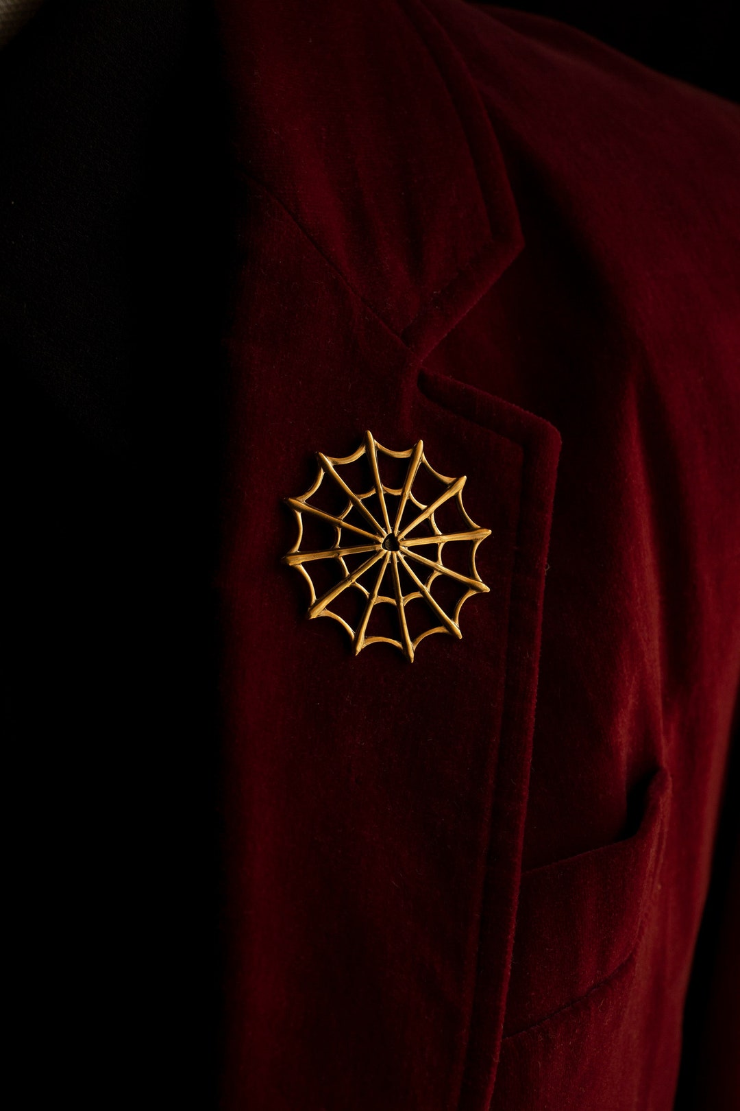 Spider Web Brooch: Solid Brass, Vintage Style Halloween Pin - Etsy