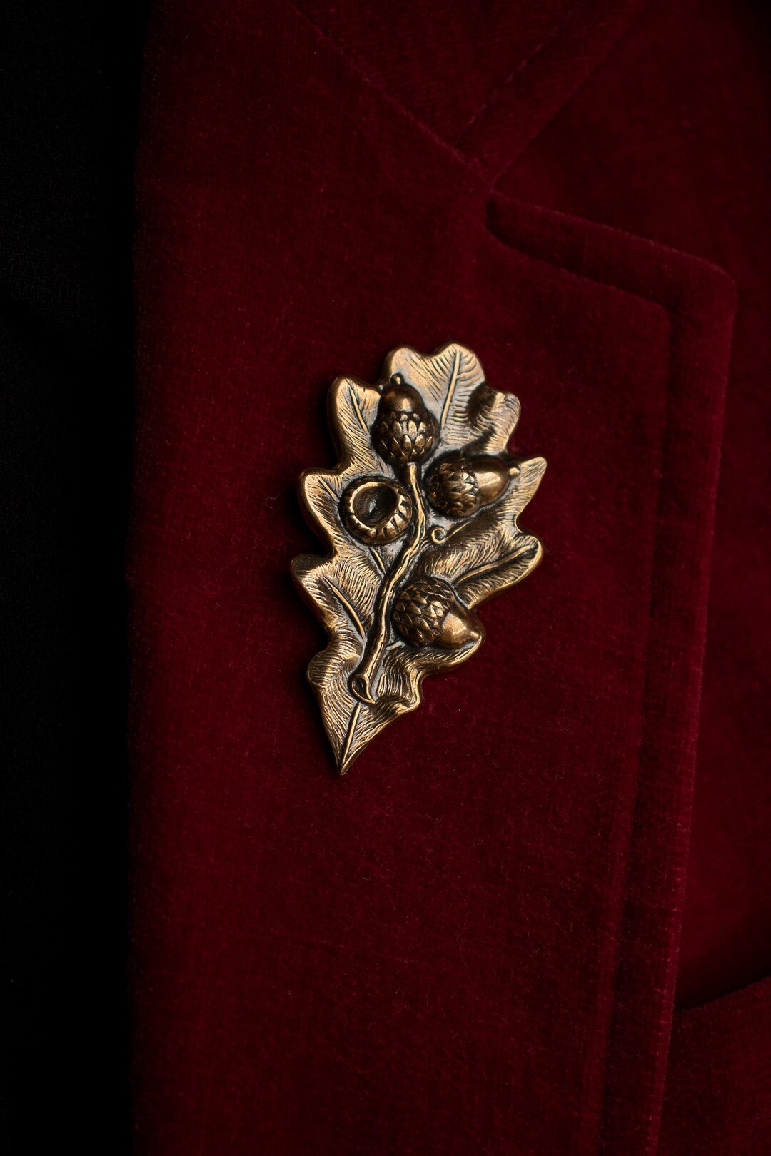 Oak Leaf & Acorn Pin: Botanical Brooch, Solid Brass - Etsy