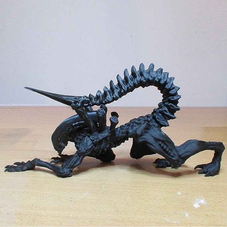 Alien Crawler Prop - Etsy