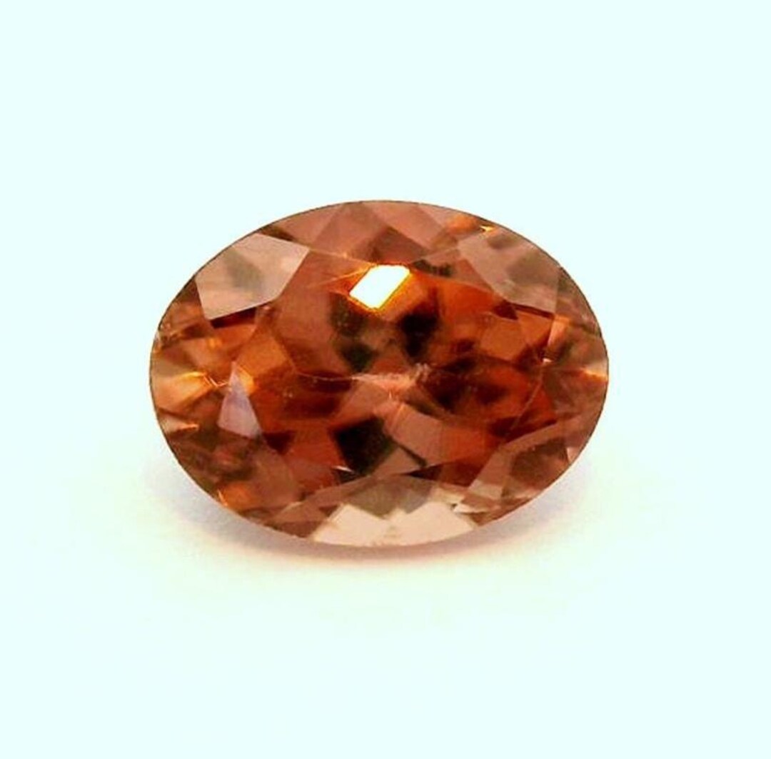 Natural Color Changing Garnet 1.59 Carats 7.0x5.2 Mm Oval Cut Loose ...