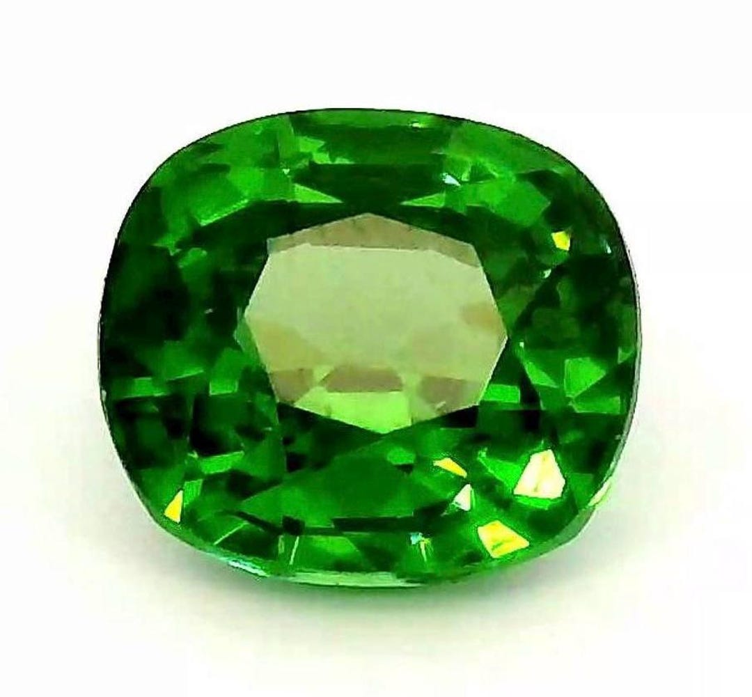 Rare Green Gem!- 1.60 Carat - Natural Green Zircon - 6.91X6.15 Mm ...