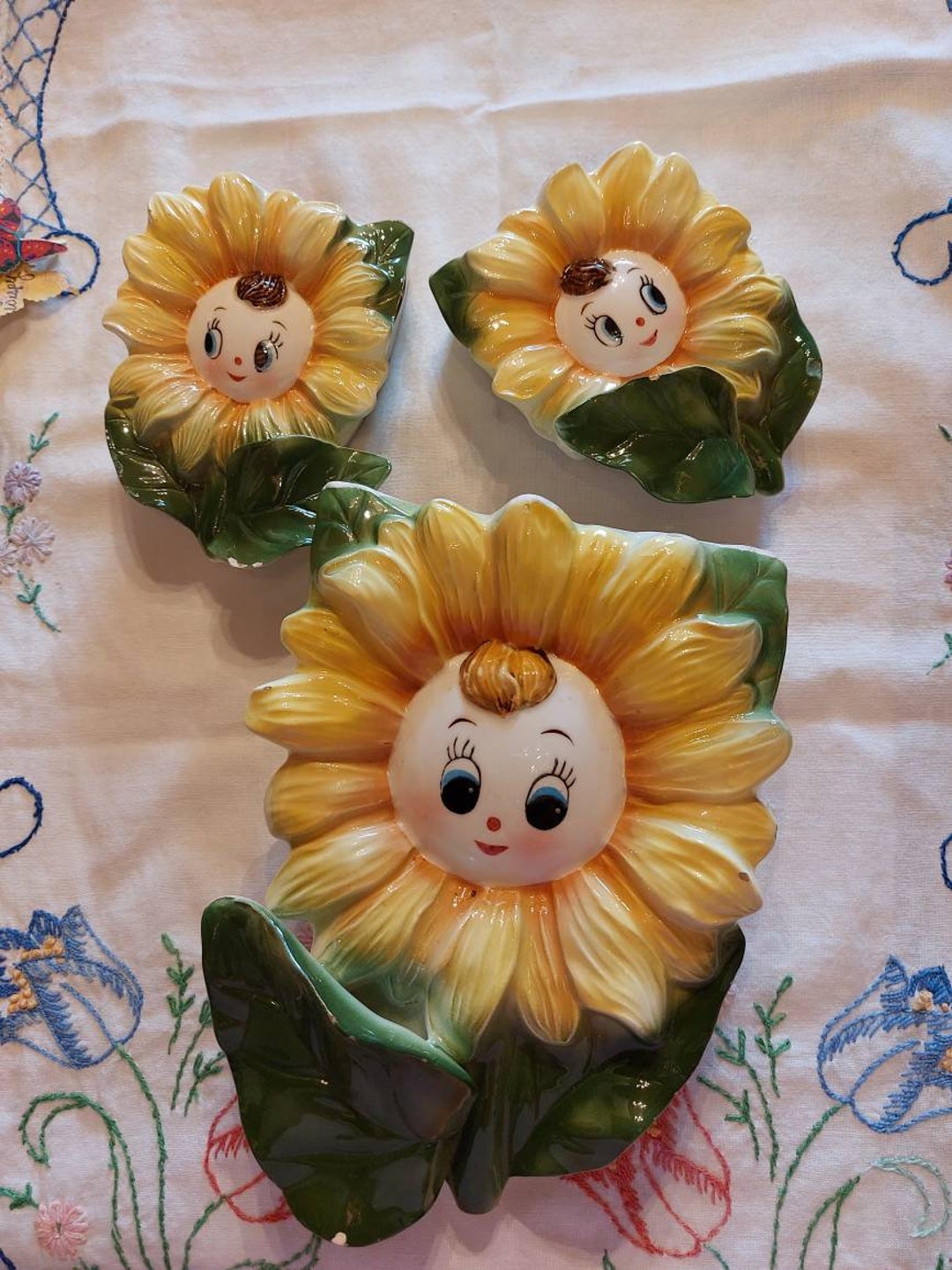 Vintage Anthropomorphic Flower Fave Wall Pockets - Etsy