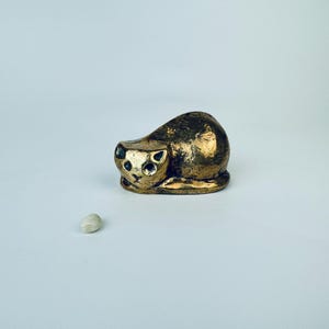 Vintage Solid Heavy Brass Cat Paper Weight Figurine Attractive Aged ...